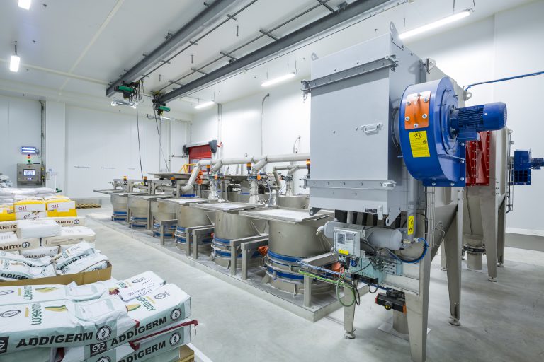 One day with...Shick Esteve